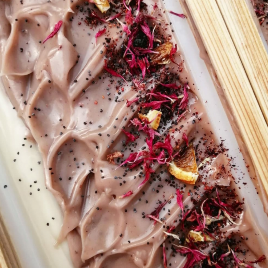 Botanical Soap Tops ~ Bulk Apothecary Blog